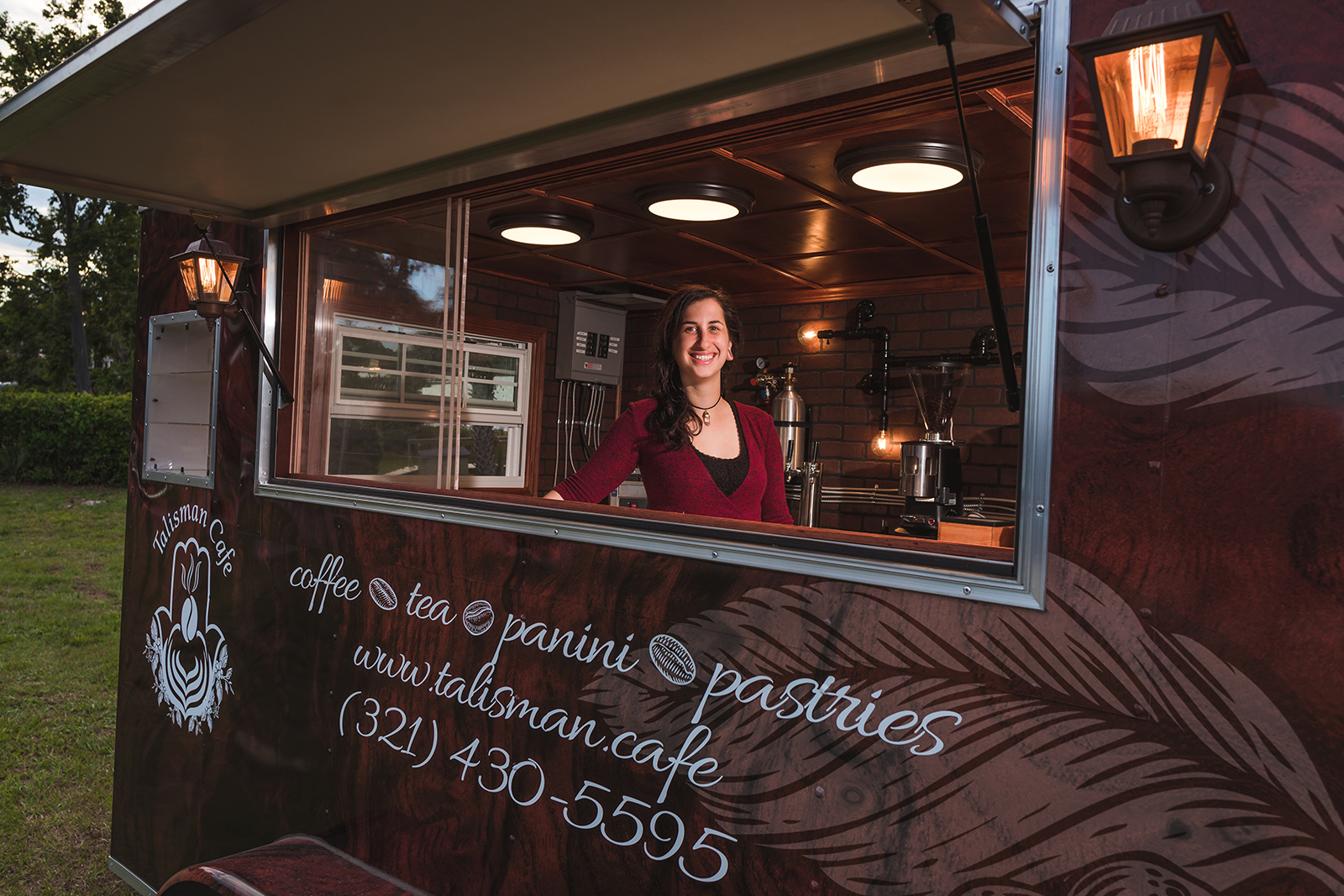Valencia Grad to Debut Mobile Coffee Business at ‘Light Up Poinciana ...